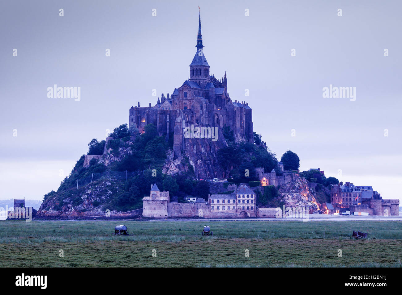 Le Mont Saint-Michel at dusk. Normandy, France Stock Photo - Alamy
