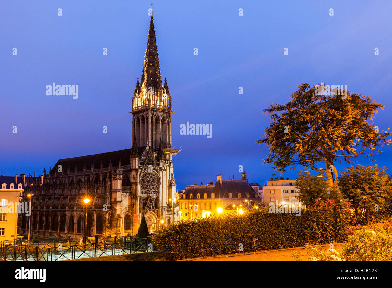 St Peter's Church in Caen. Caen, Normandy, France Stock Photo - Alamy