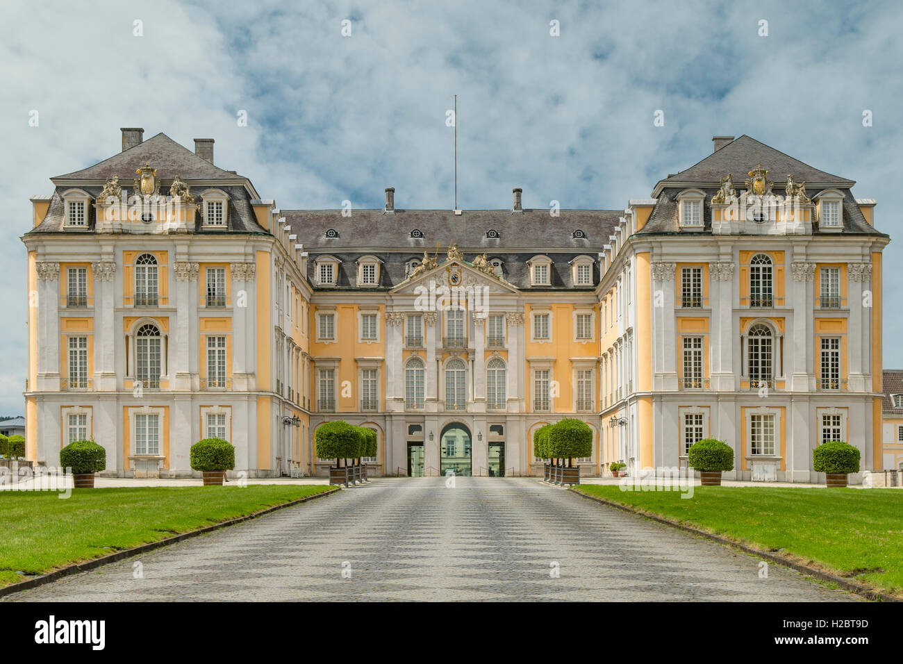 Schloss Augustusburg, Bruhl, North Rhine Westphalia, Germany Stock ...