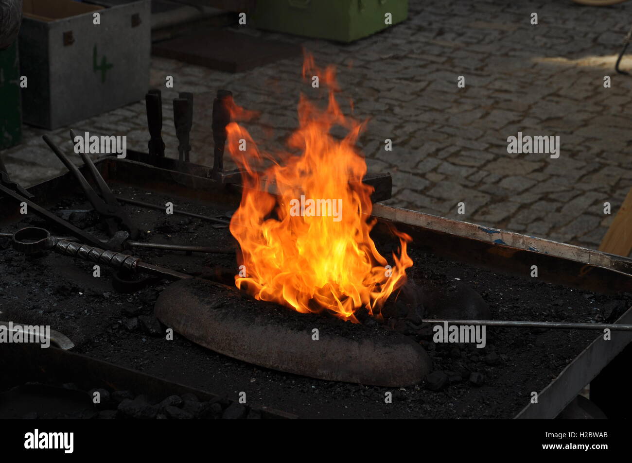 Forge blacksmith hi-res stock photography and images - Alamy