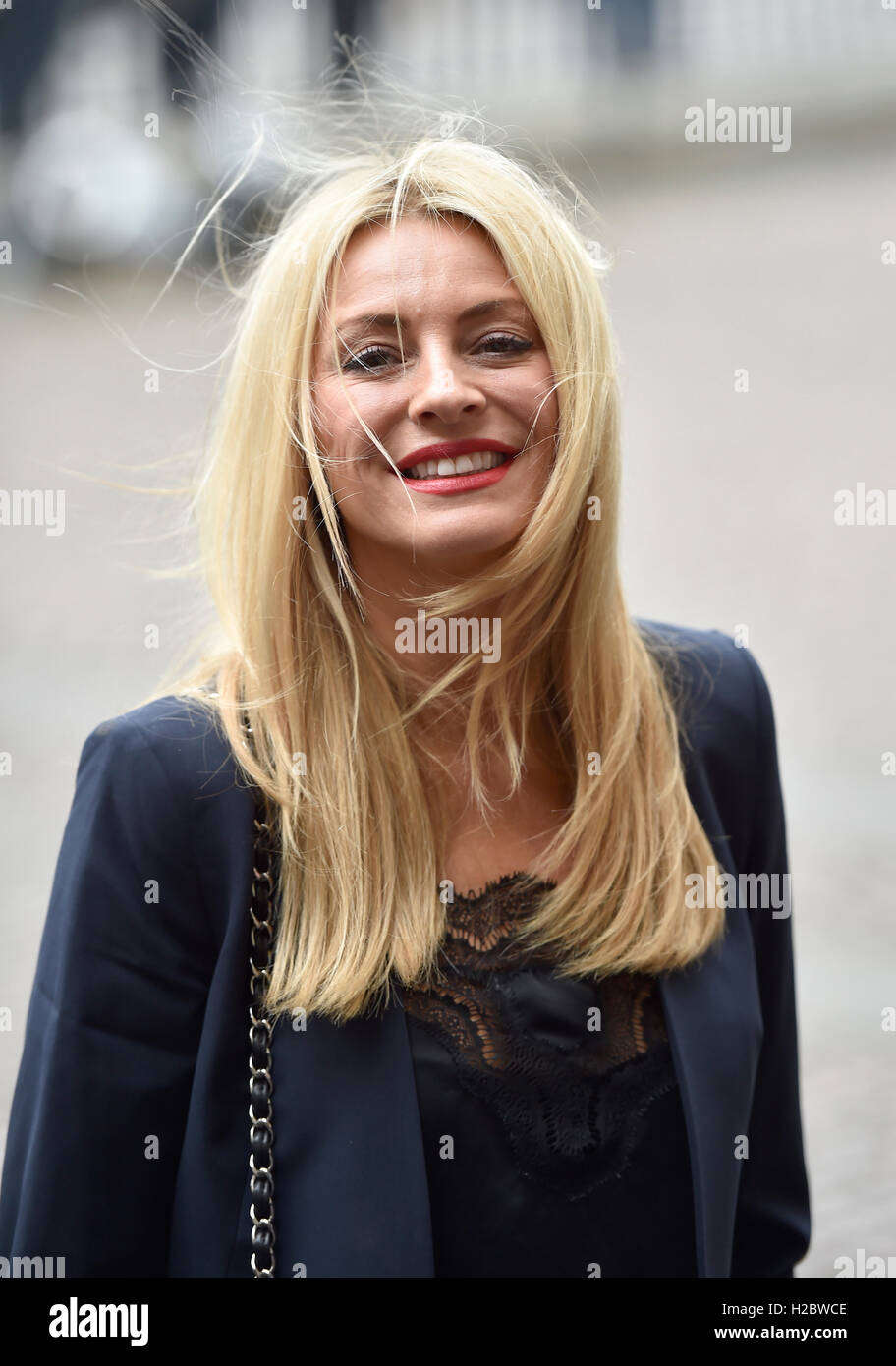 Tess Daly arrives for the Service of Thanksgiving for Sir Terry Wogan ...