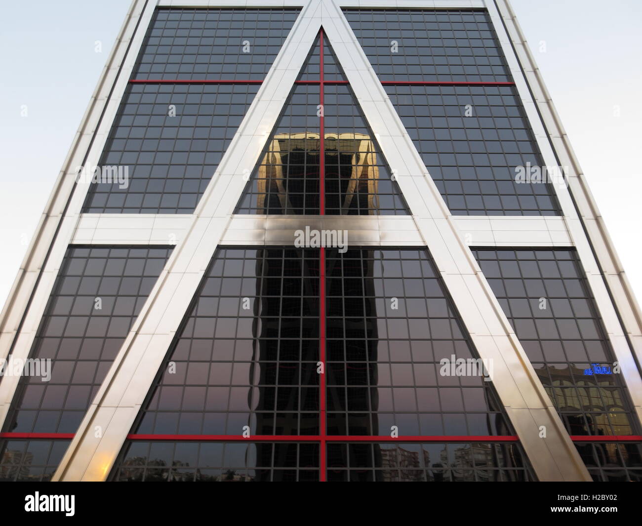 Facade of a building in madrid hi-res stock photography and images - Alamy