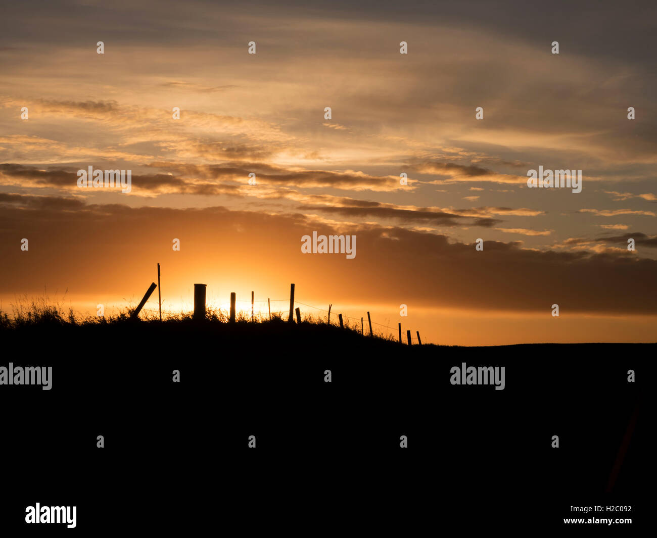 Country sunset hi-res stock photography and images - Alamy