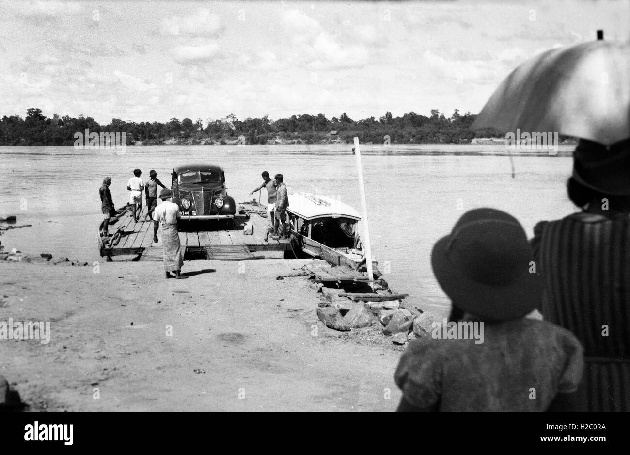 1920s ferry hi-res stock photography and images - Alamy