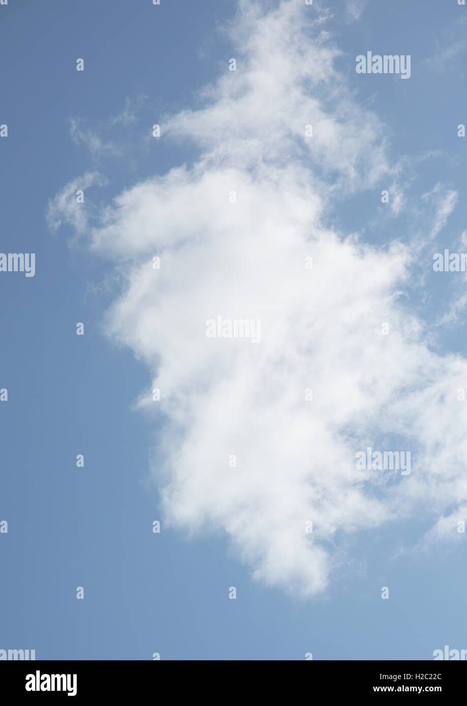 cumulus cloud in blue sky Stock Photo - Alamy