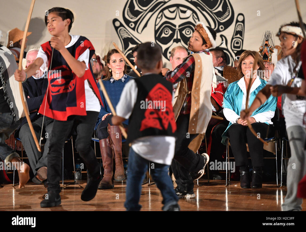 The Duke and Duchess of Cambridge are greeted with a traditional ...