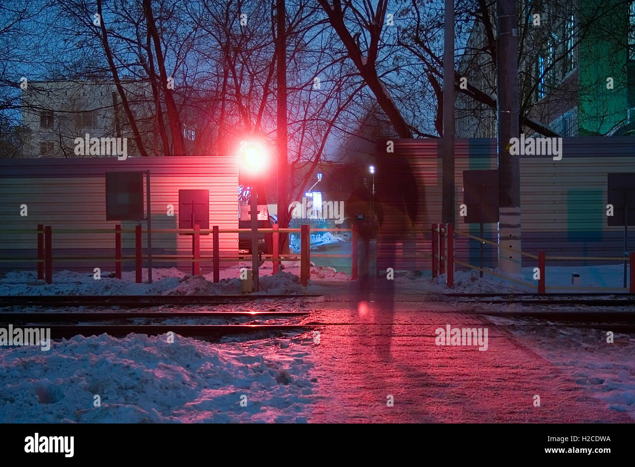Red man crossing sign hi-res stock photography and images - Alamy