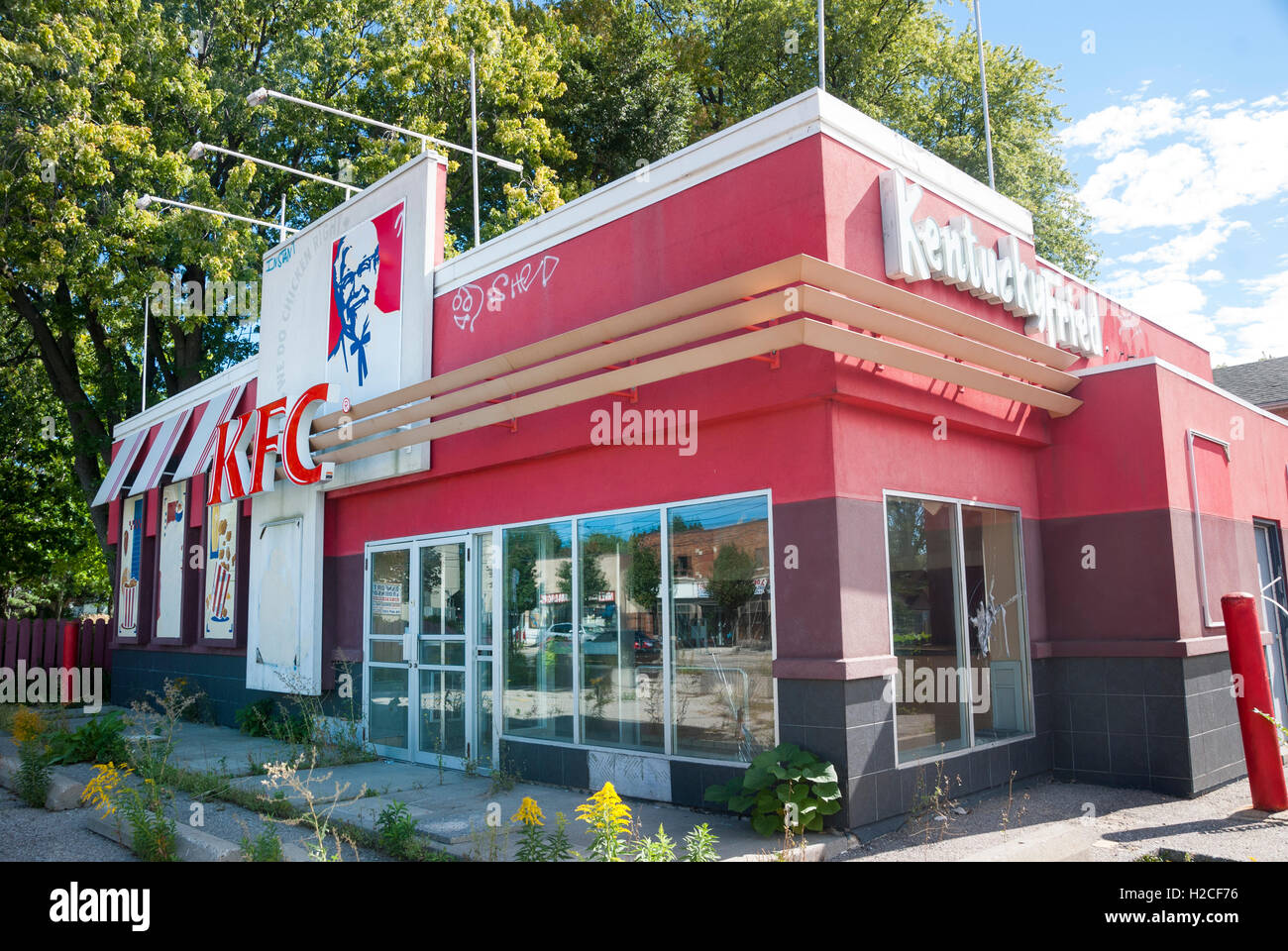 Abandoned kfc kentucky fried chicken hi-res stock photography and ...