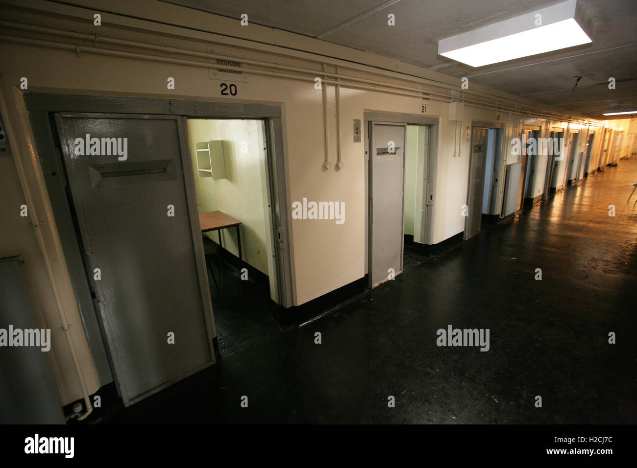 Hmp maze prison hi-res stock photography and images - Alamy