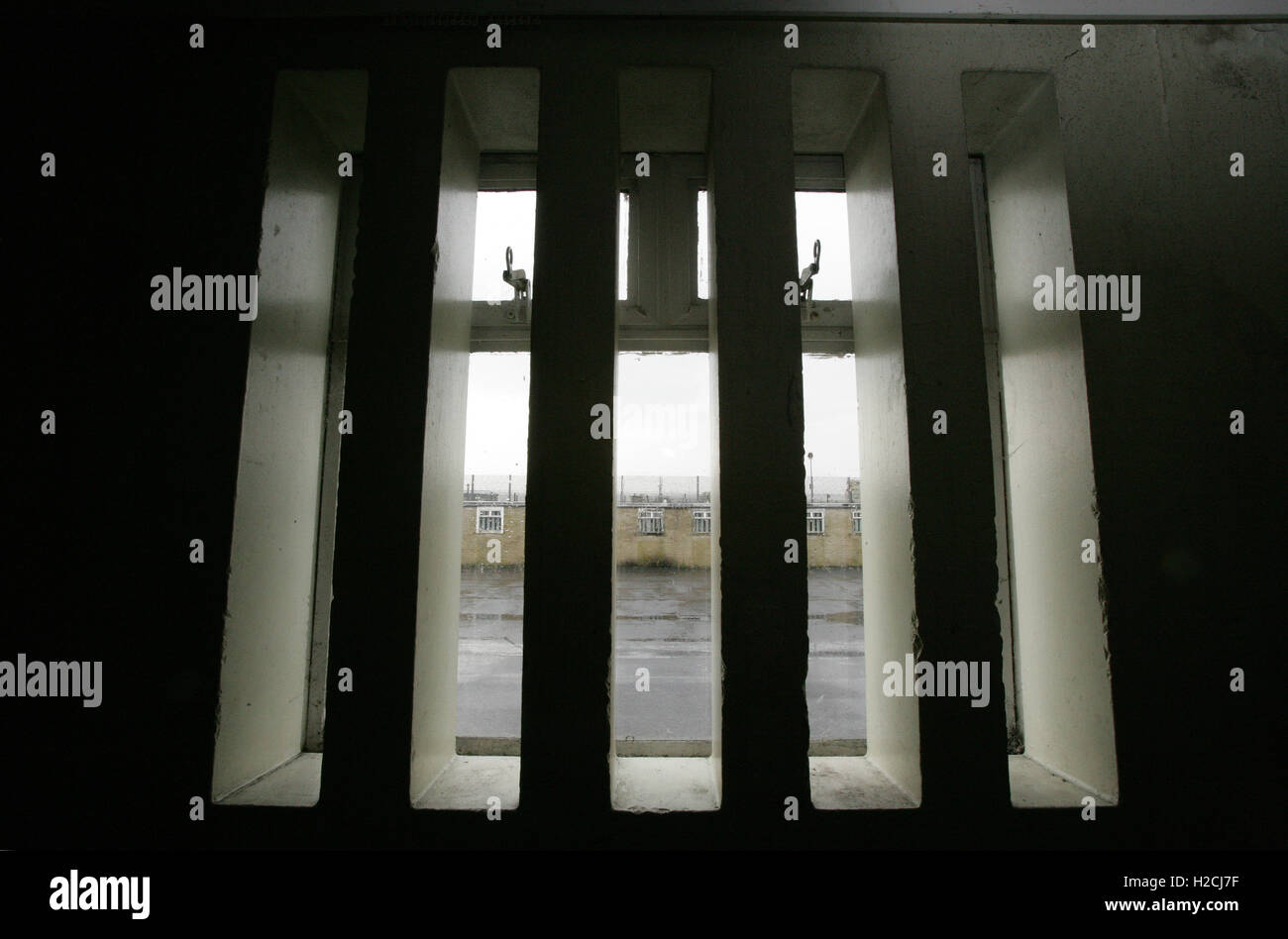Hmp maze prison hi-res stock photography and images - Alamy