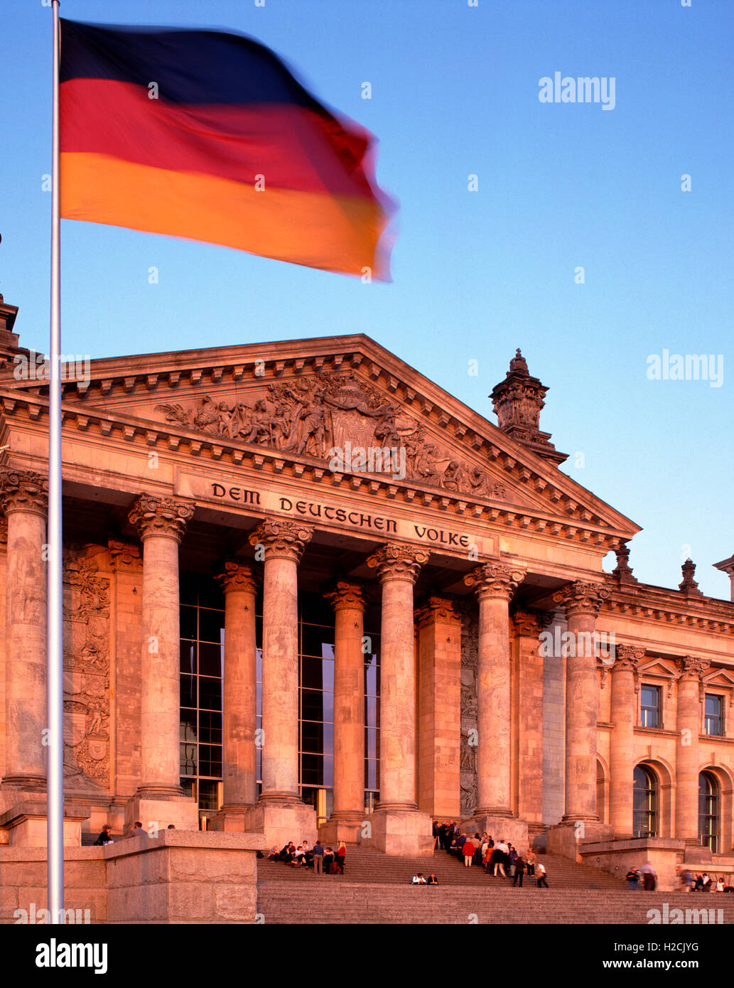 The flag over the reichstag hi-res stock photography and images - Alamy