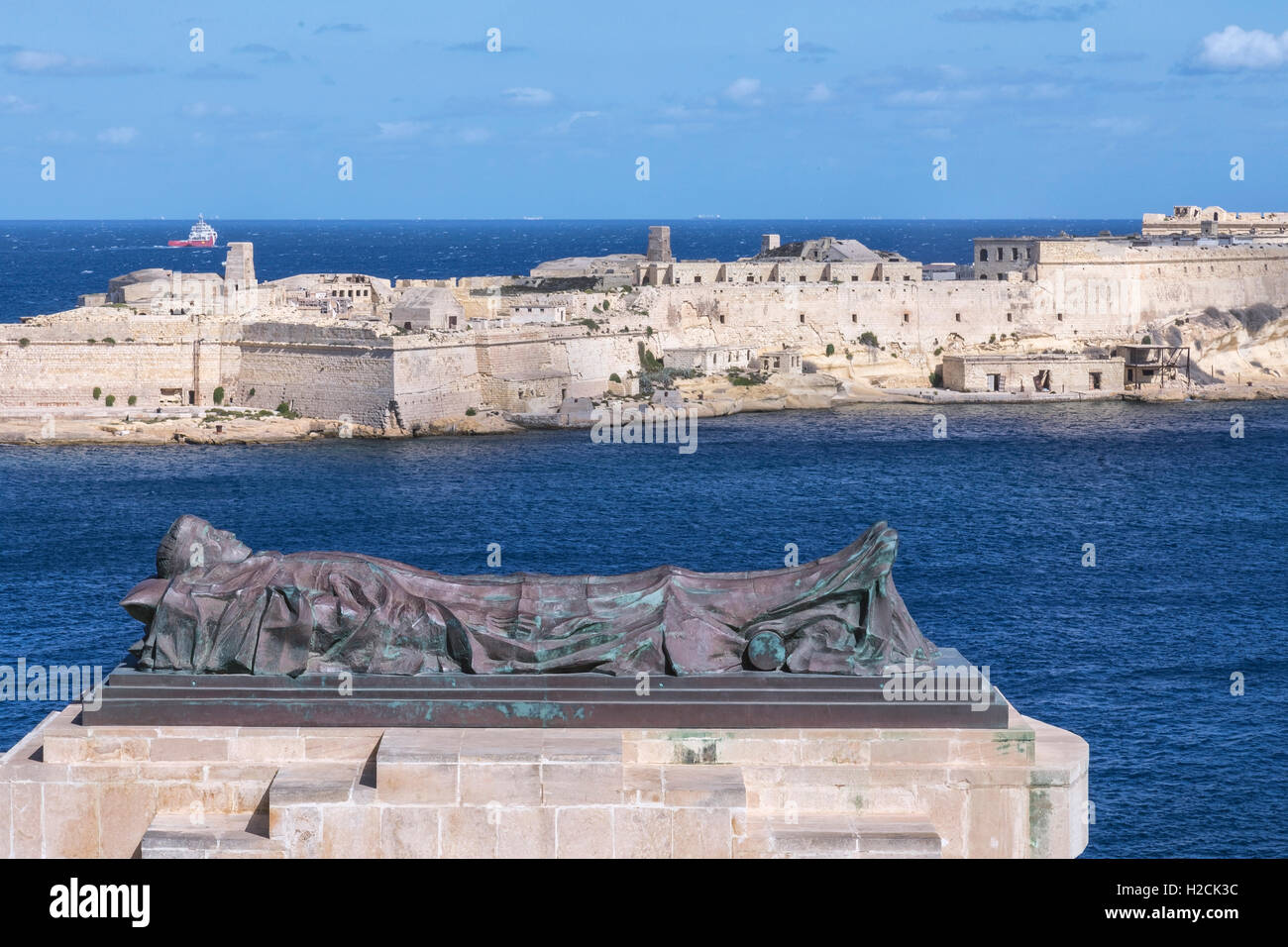 Valletta, memorial, Fort Ricasoli, Malta Stock Photo - Alamy