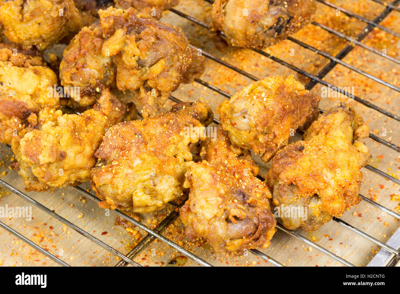 fried crispy chicken on the dish and tray Stock Photo - Alamy