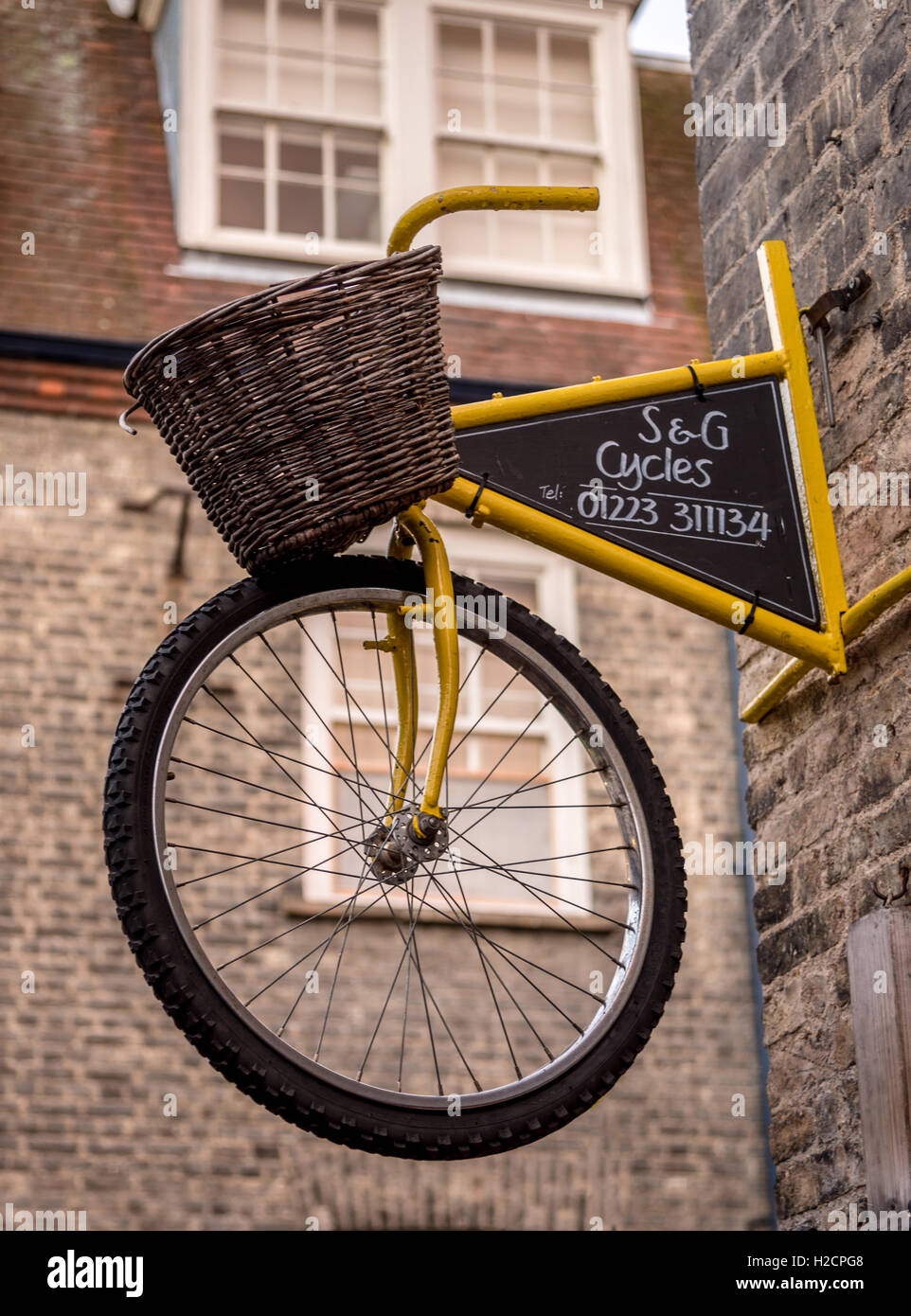 Bike shop sign hi-res stock photography and images - Alamy