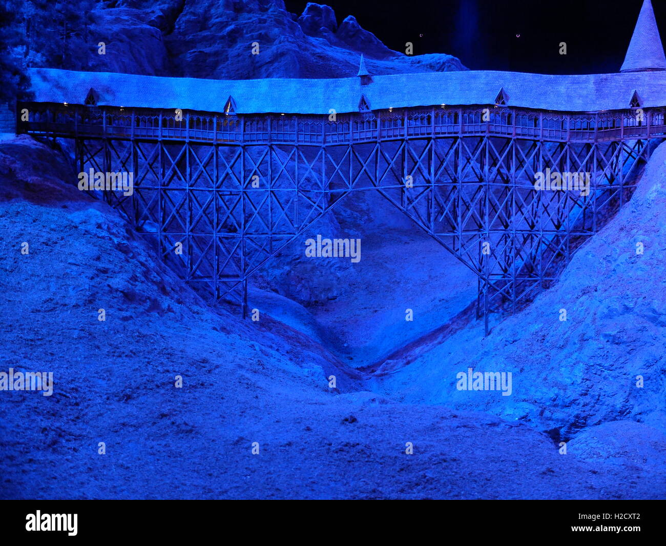 Hogwarts bridge hi-res stock photography and images - Alamy