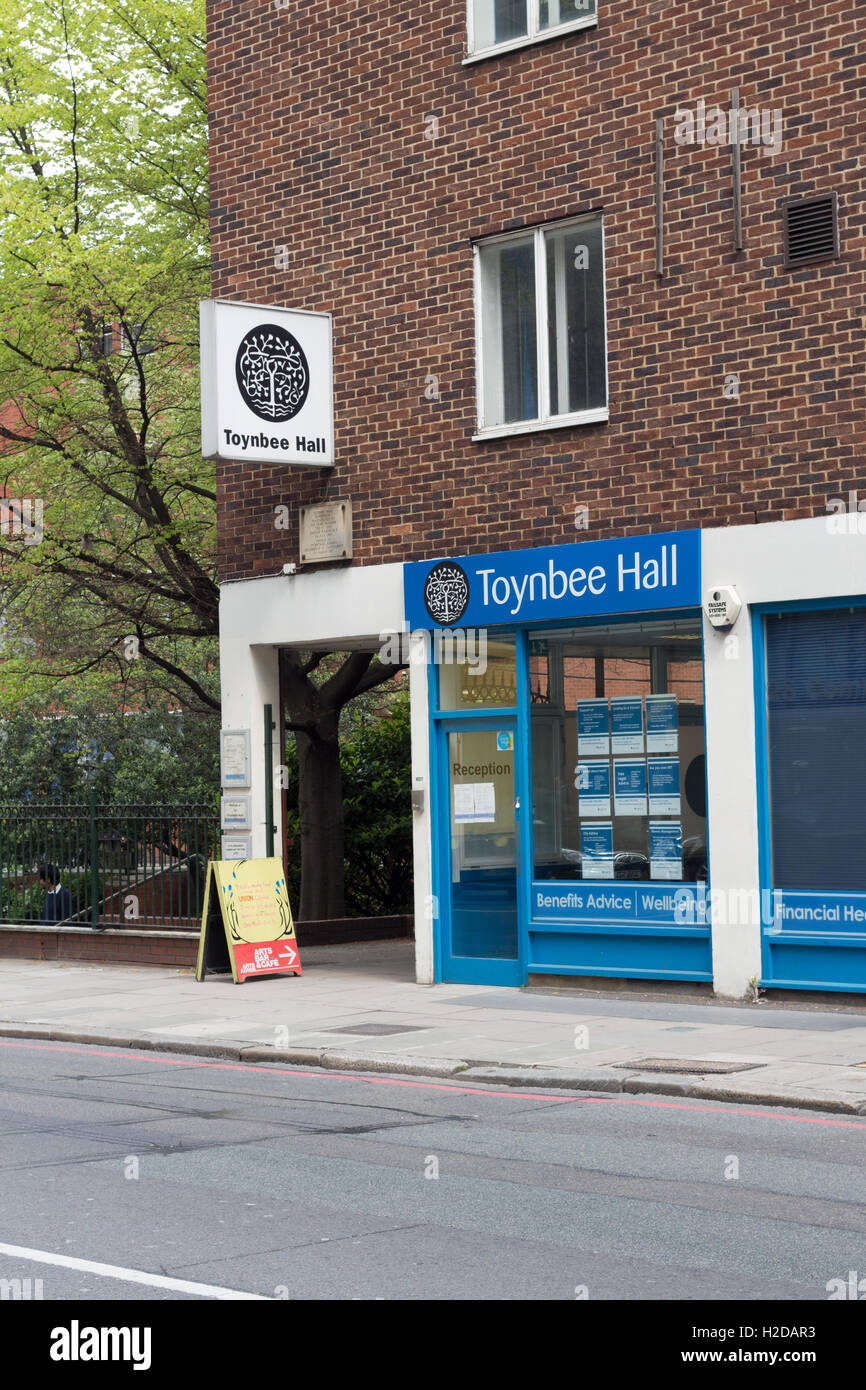 Toynbee hall hi-res stock photography and images - Alamy