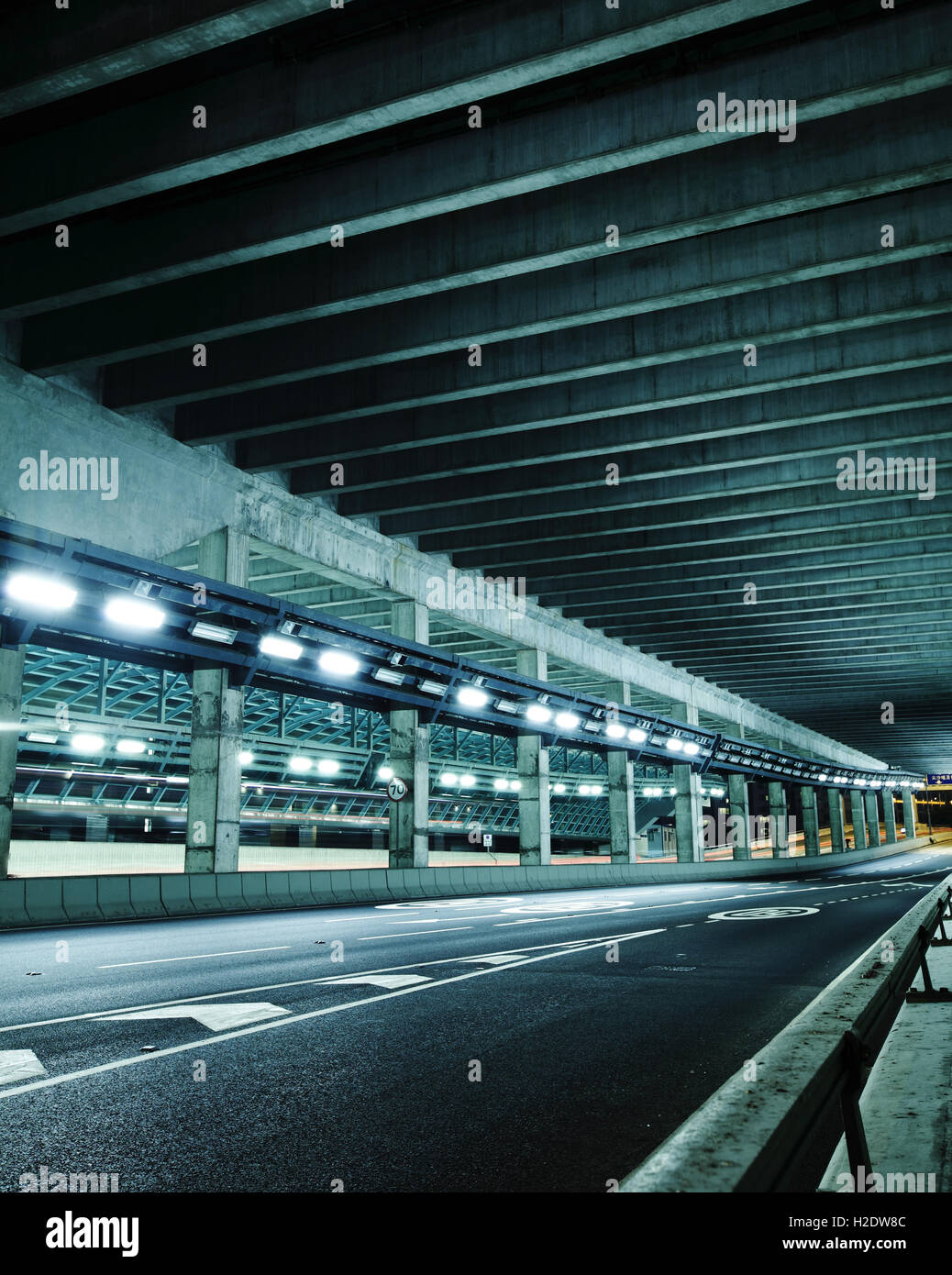 Underground traffic tunnels hi-res stock photography and images - Alamy