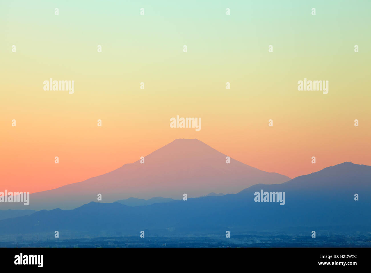 Fuji mountain with sun hi-res stock photography and images - Alamy