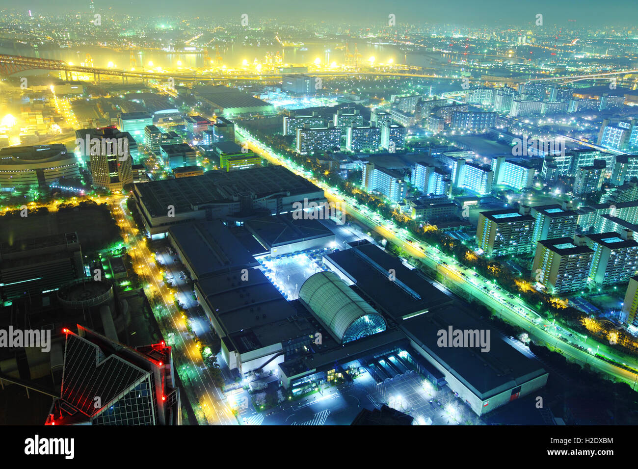 Osaka sea port bay hi-res stock photography and images - Alamy