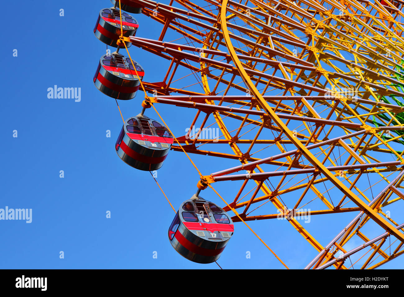 Colourful ferris wheel Stock Photo - Alamy