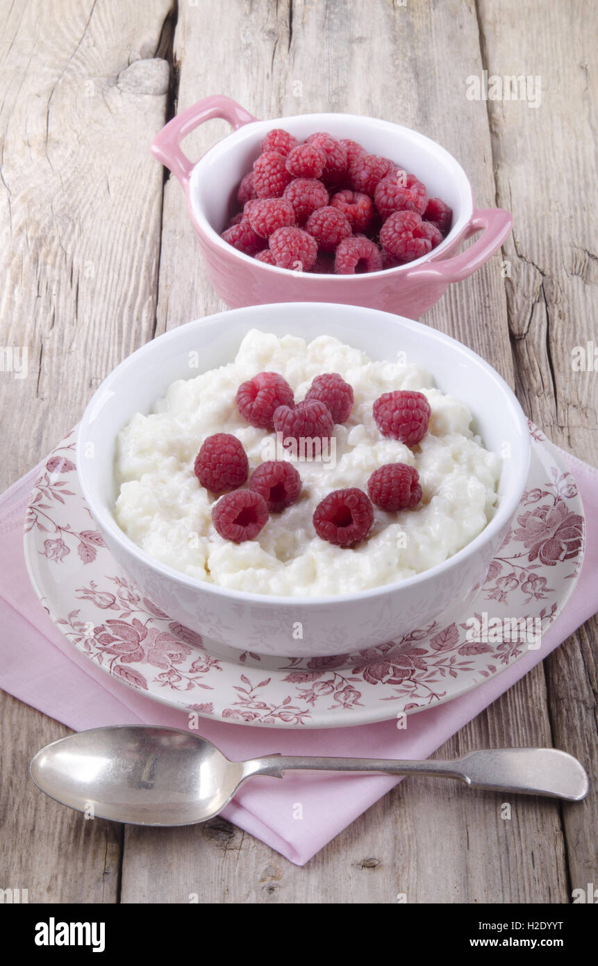 rice pudding with fresh raspberry Stock Photo - Alamy