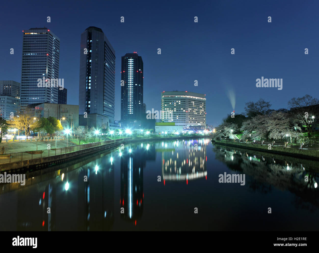 Lake osaka hi-res stock photography and images - Alamy