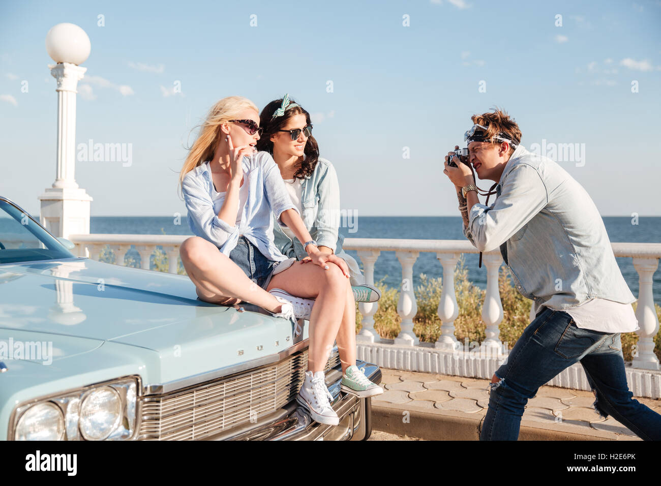Professional car photoshoot hi-res stock photography and images - Alamy