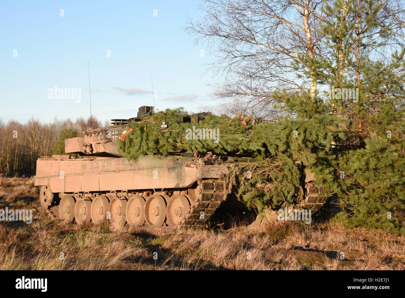 Leopard 2a5 main battle tank hi-res stock photography and images - Alamy