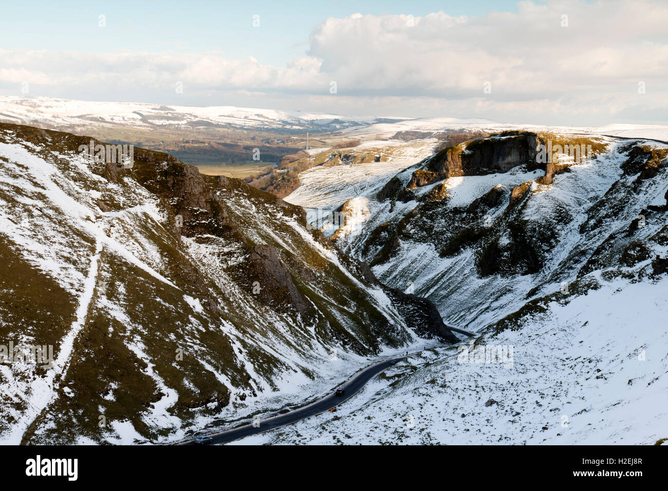 Winnats pass snow road hi-res stock photography and images - Alamy