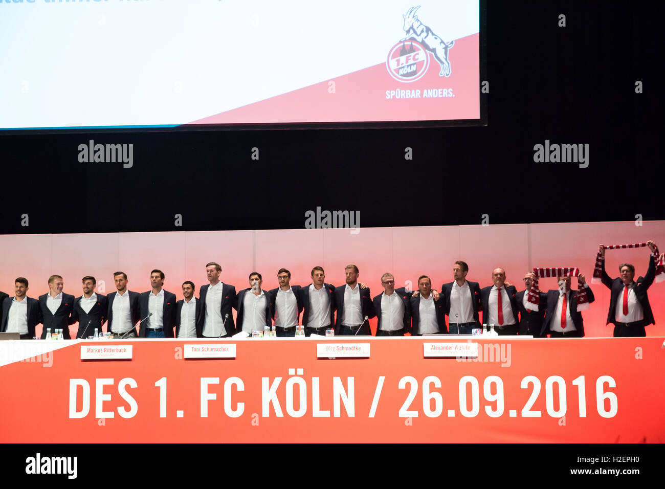 Cologne, Gemrnay. 26th Sep, 2016. The team of 1. FC Cologne during the ...