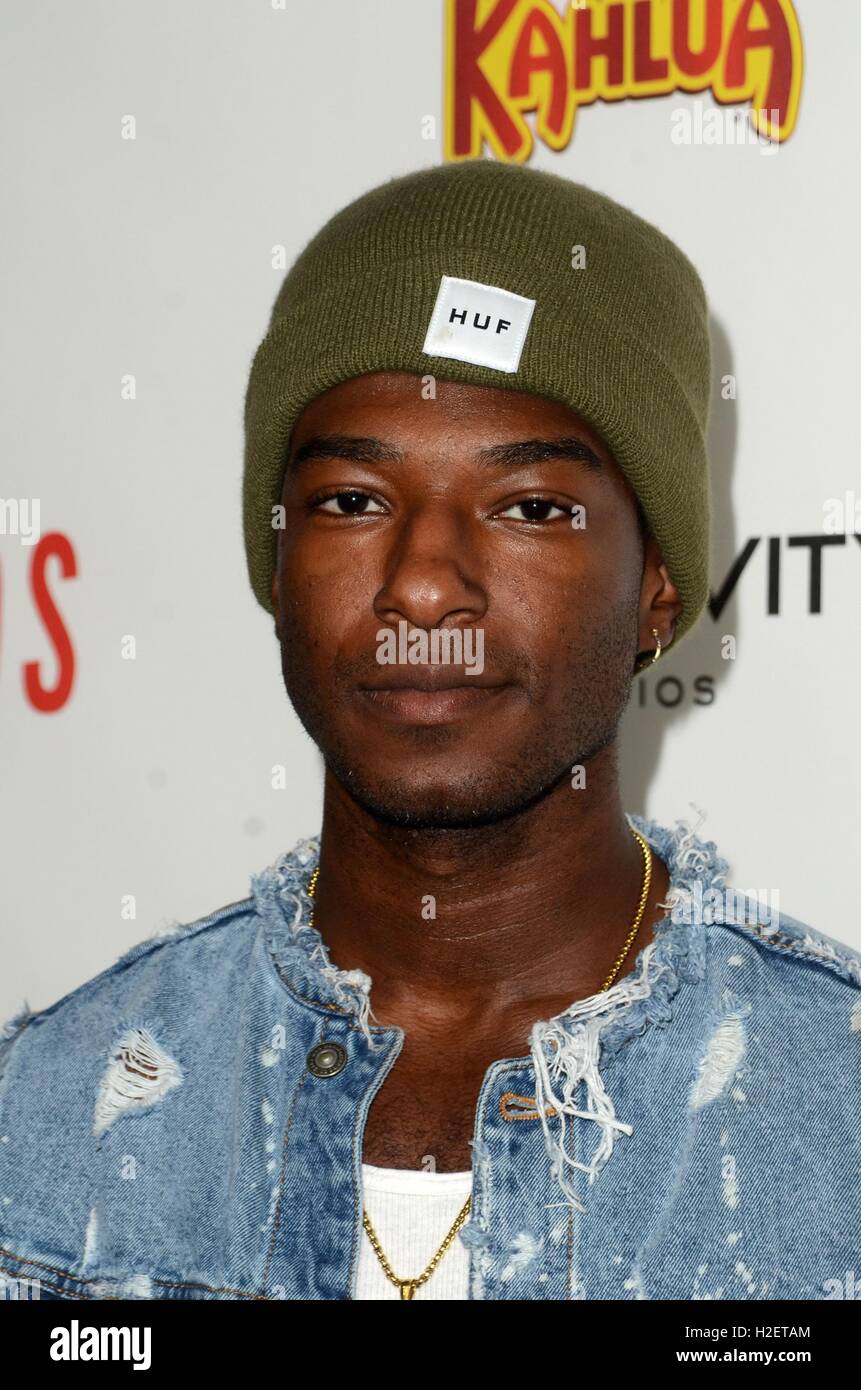 Los Angeles, CA, USA. 26th Sep, 2016. Willie Jones at arrivals for ...