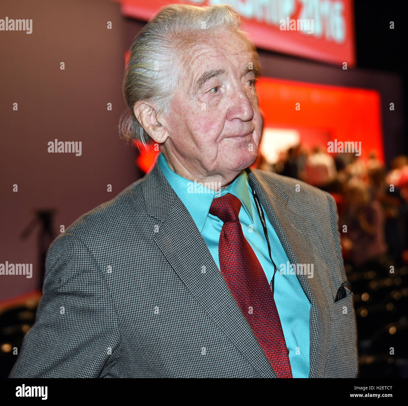 Dennis Skinner MP for Bolsover Stock Photo - Alamy