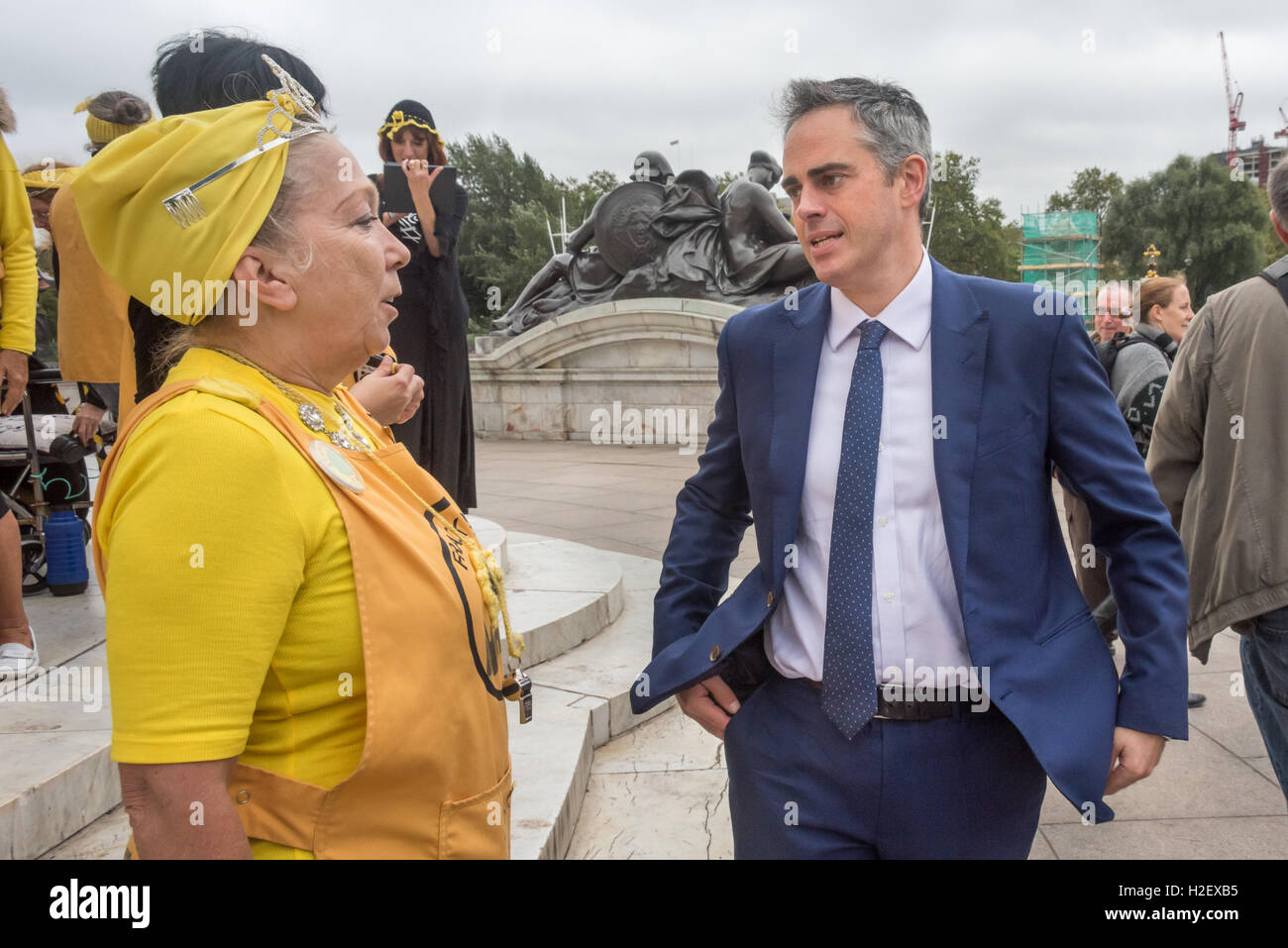 Tina rothery hi-res stock photography and images - Alamy