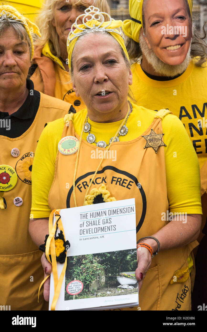 Anna rothery hi-res stock photography and images - Alamy