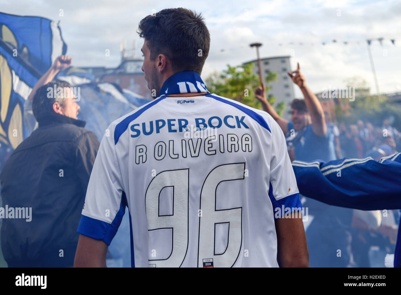 Leicester,UK.27th September 2016:FC Porto fans celebrate on Jubilee ...