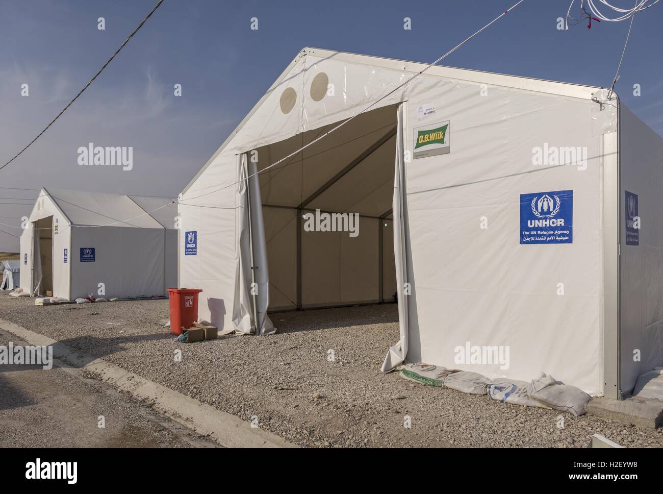 Unhcr camp hi-res stock photography and images - Alamy