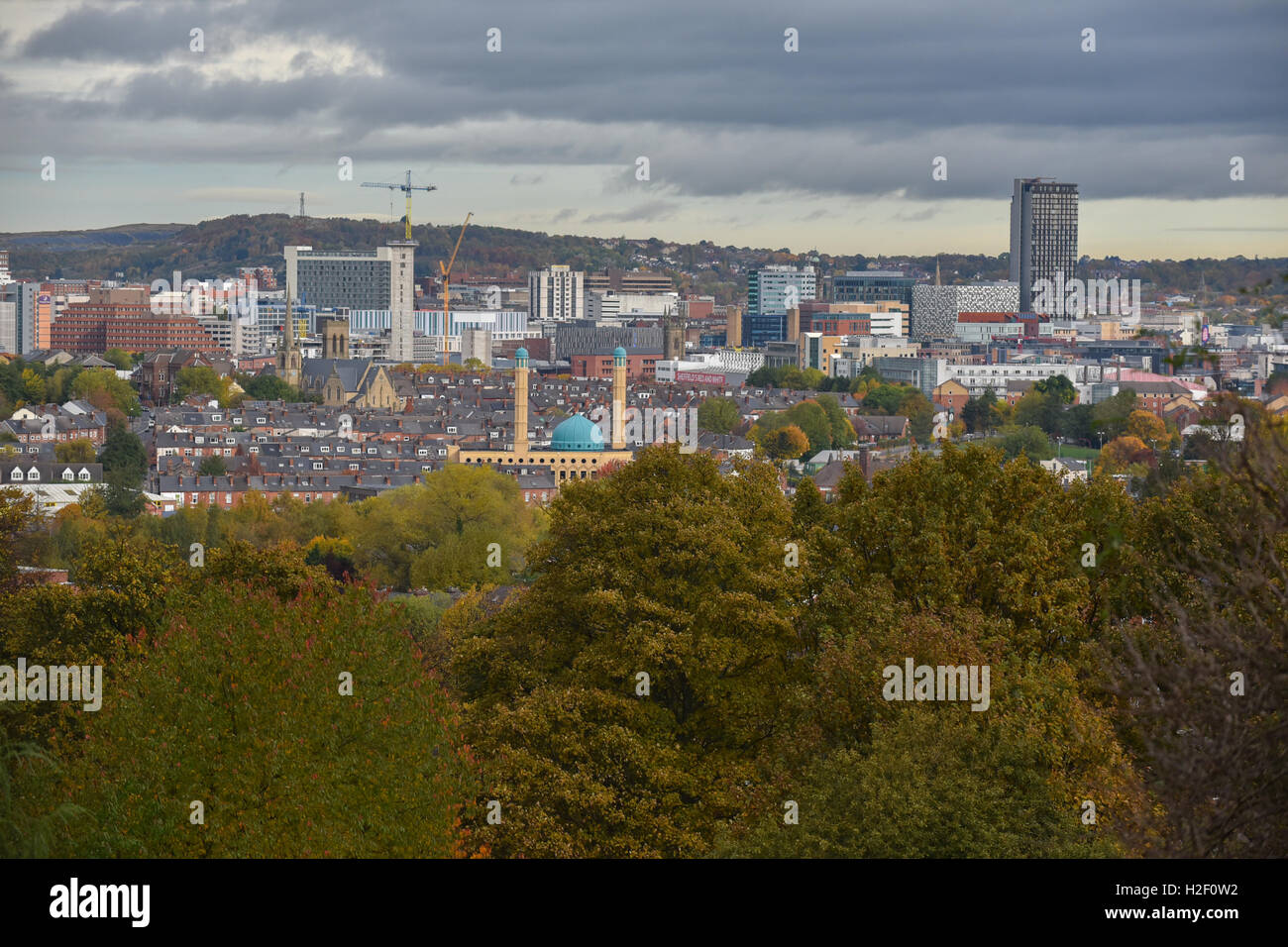Meersbrook Park, Sheffield, South Yorkshire, UK. 28th October 2016. UK ...