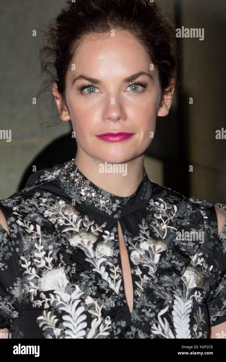 New York, NY, USA. 27th Oct, 2016. Ruth Wilson at arrivals for Fashion ...