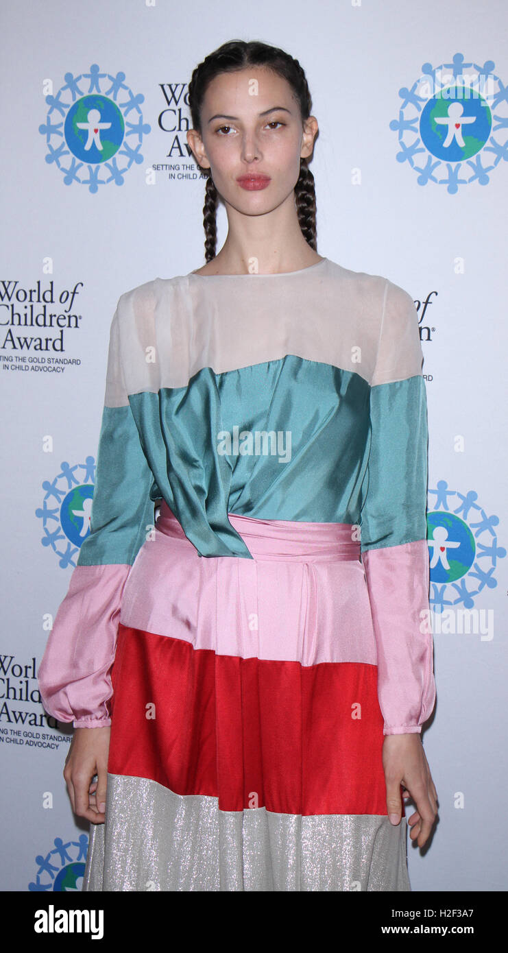 Ruby Aldridge High Resolution Stock Photography and Images - Alamy