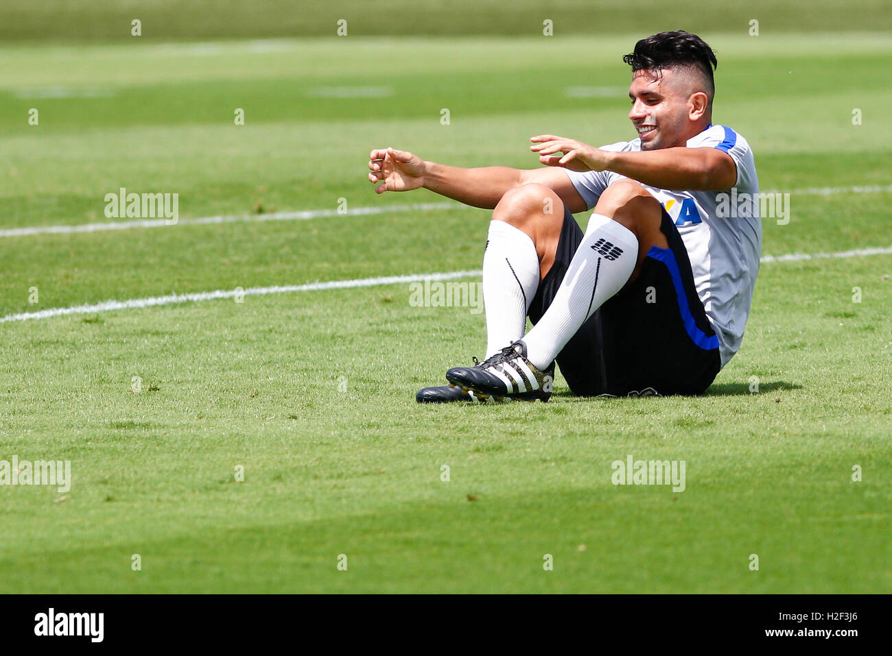 SÃO PAULO, SP - 28.10.2016: TREINO DO CORINTHIANS - William during the ...