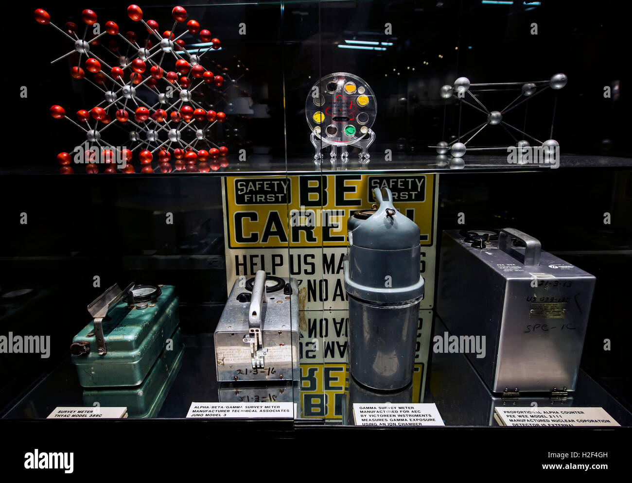 Atomic energy commission 1957 hi-res stock photography and images - Alamy