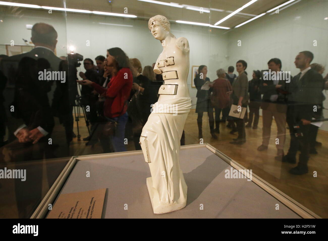 Exhibition On Surrealism High Resolution Stock Photography and Images ...