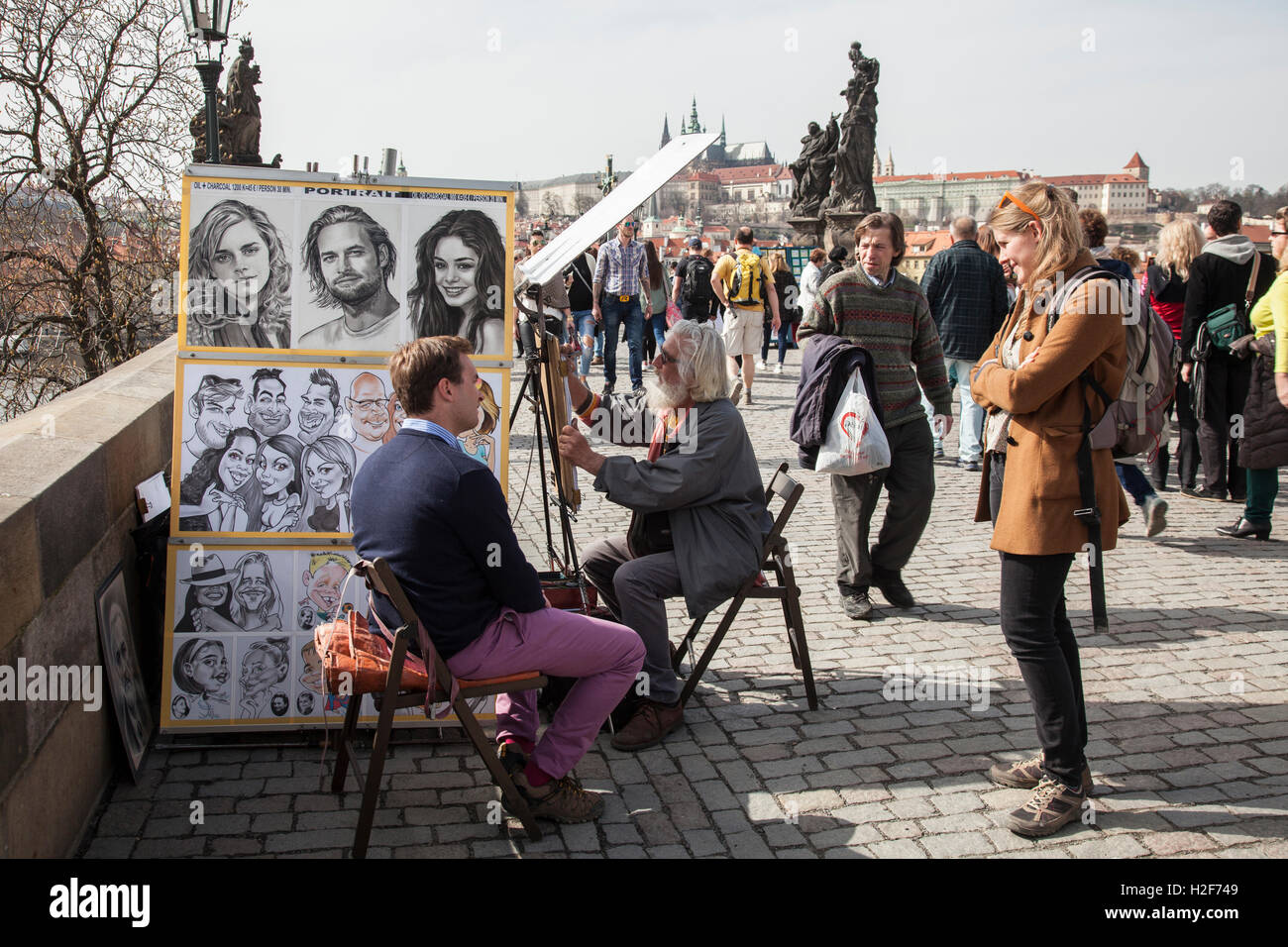 Cartoon cartoonist hi-res stock photography and images - Alamy