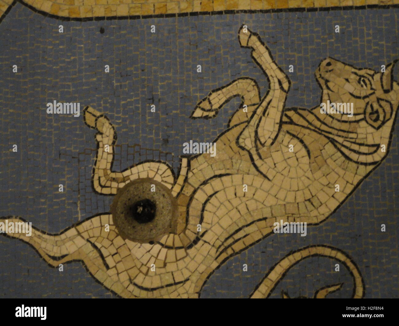 the famous bull in Galleria Vittorio Emanuele, Milan, detail Stock ...