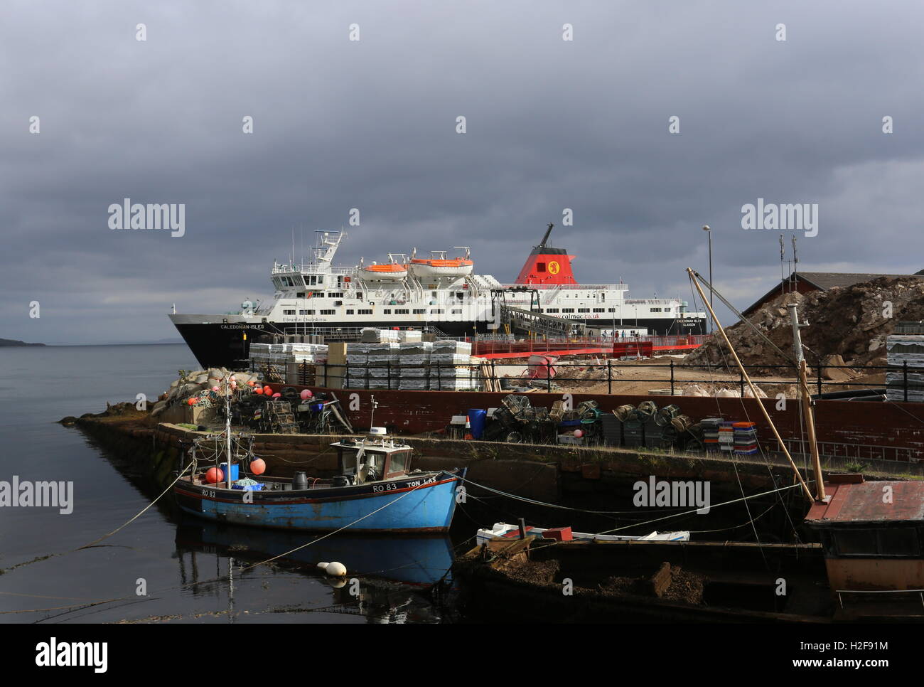 Calmac ferry MV Caledonian Isles docked Brodick Arran Scotland ...