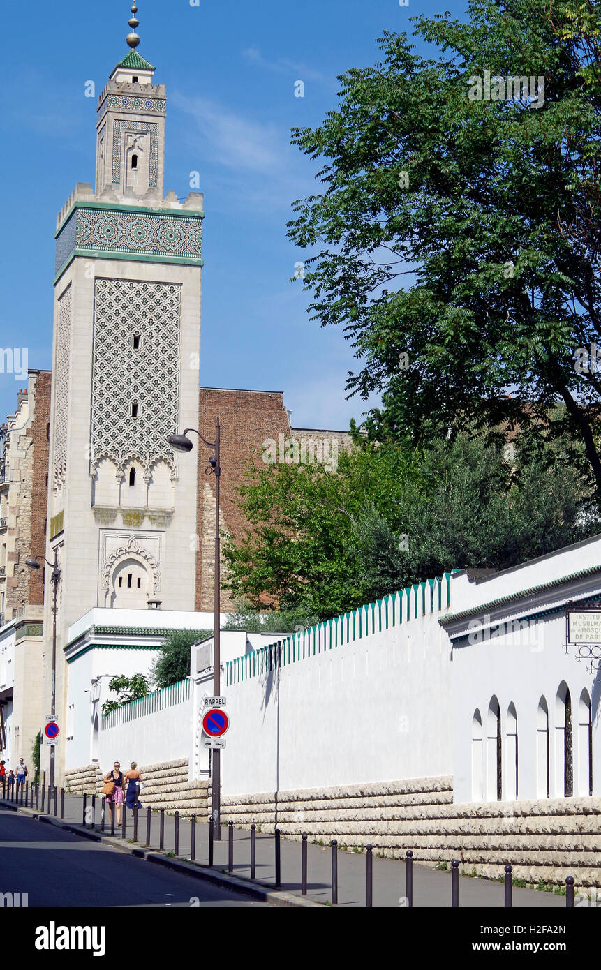 The grand mosque of paris hi-res stock photography and images - Alamy