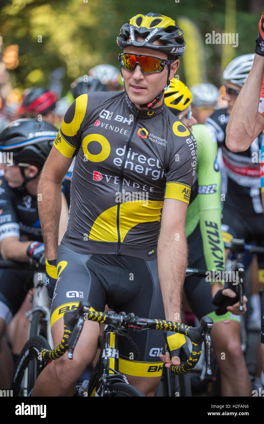 Professional race wear hi-res stock photography and images - Alamy