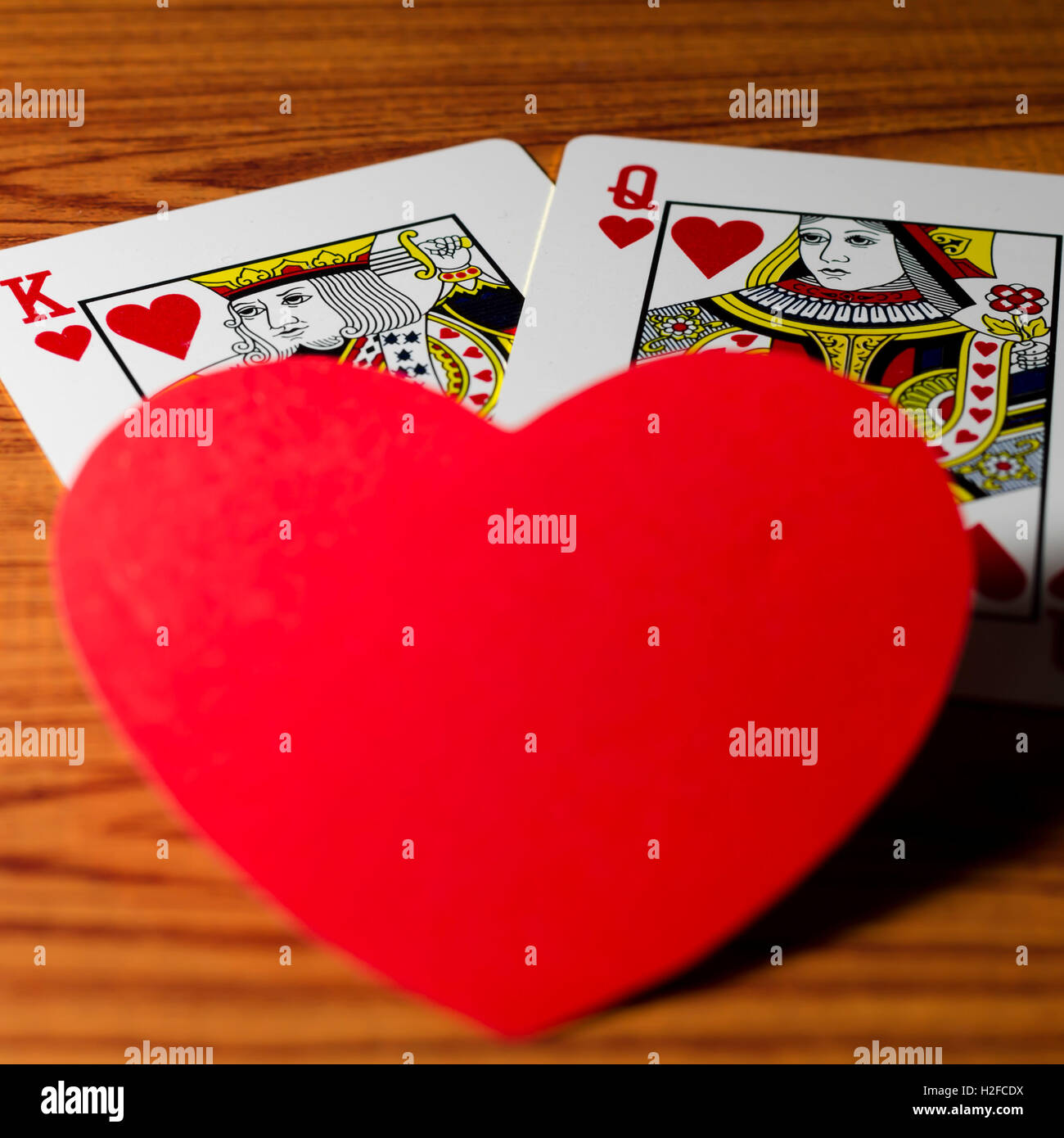 heart and king queen card Stock Photo - Alamy