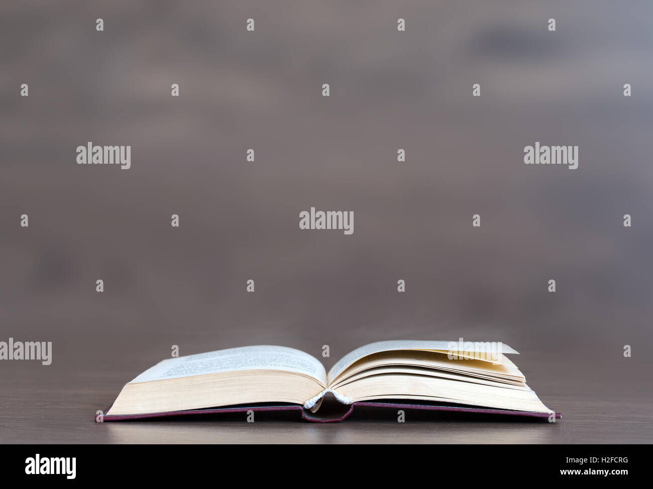 Open book texture background hi-res stock photography and images - Alamy