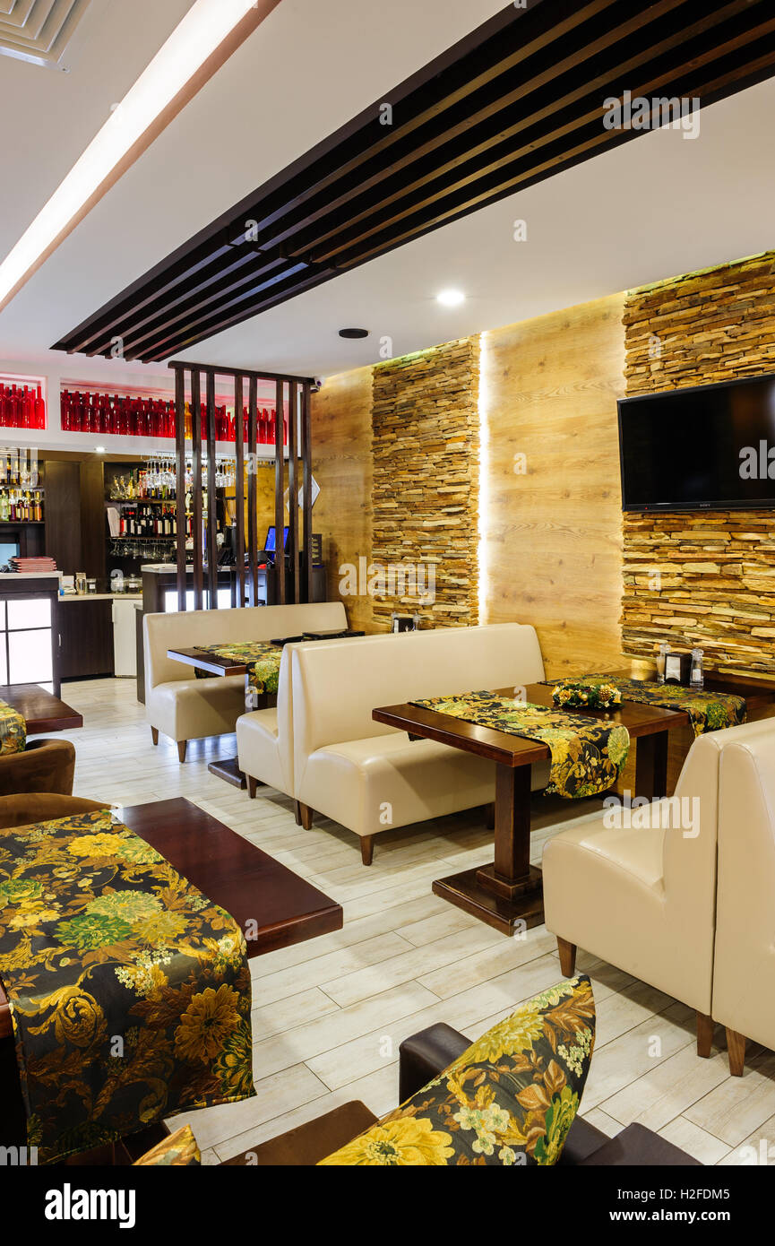 Restaurant bar bistro inside interior hi-res stock photography and ...